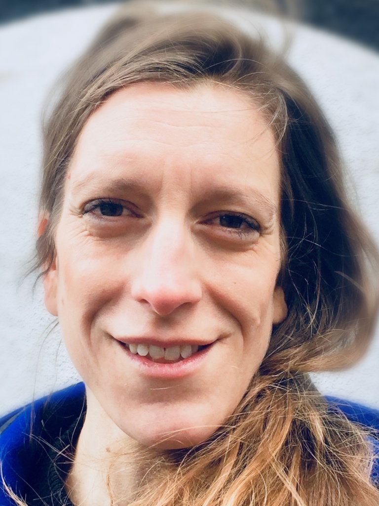 Marion Duval - Cecile - Arsenic